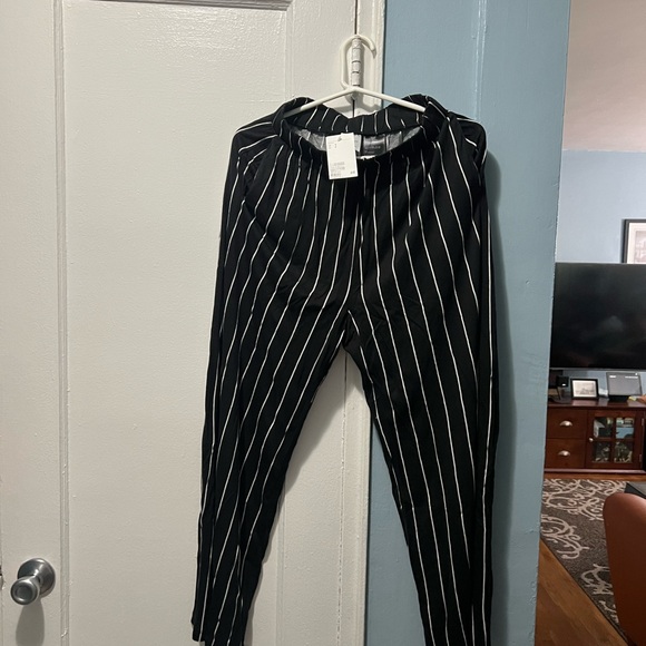 H&M | Pants & Jumpsuits | Brand New Pants | Poshmark